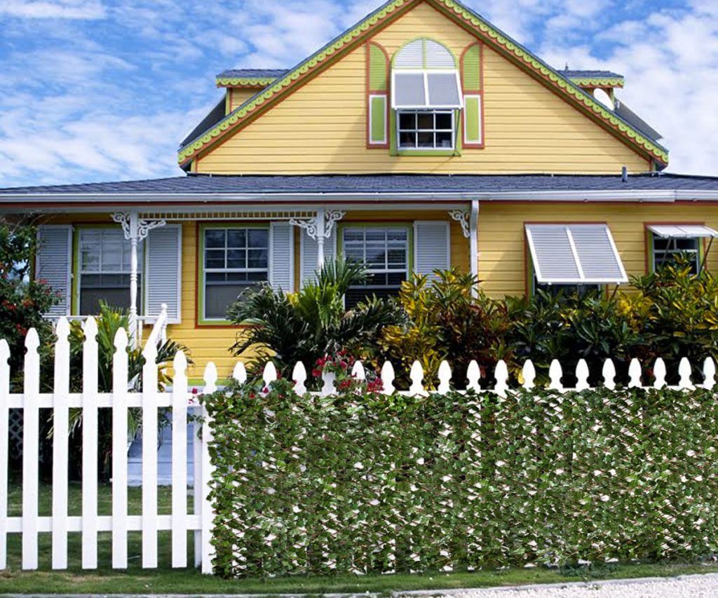 60 Best Privacy Fence Ideas for 2018 | Decor Or Design
